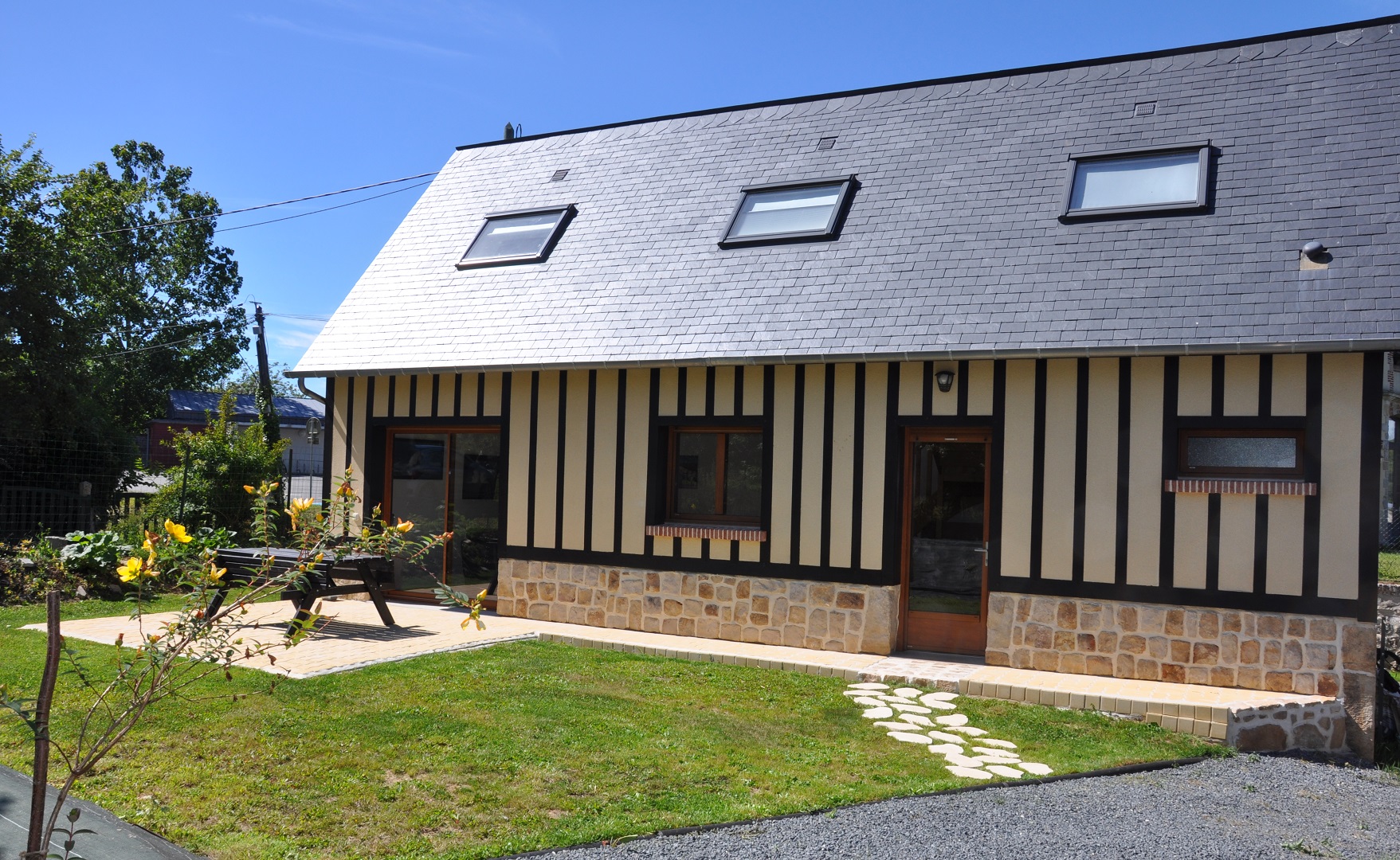 A la rose à Neville